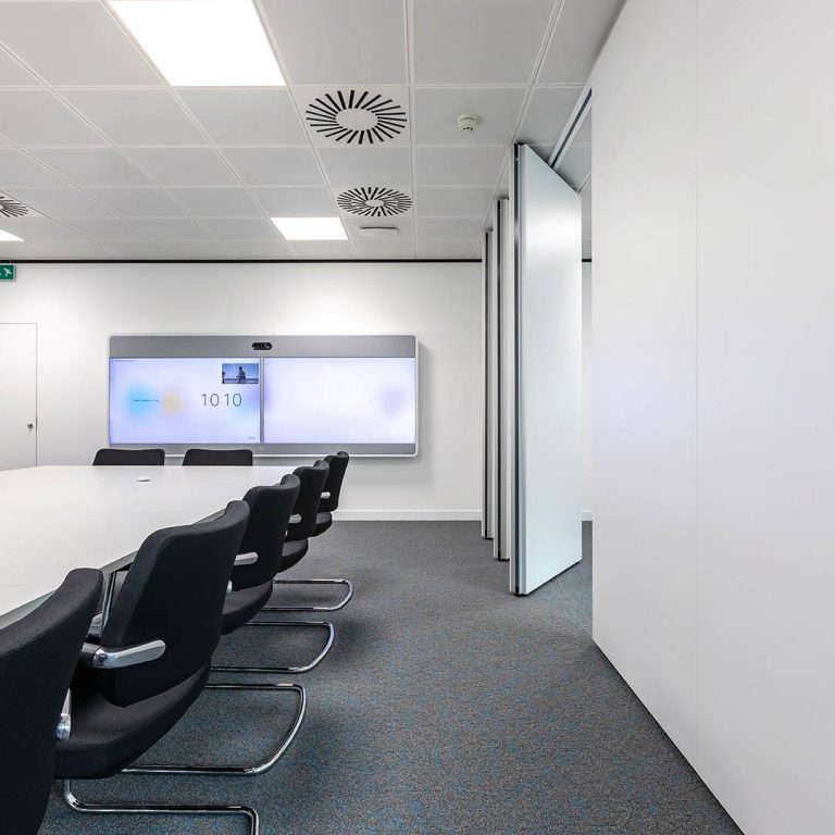 Solo - Acoustic Operable Moving Walls - Creatif